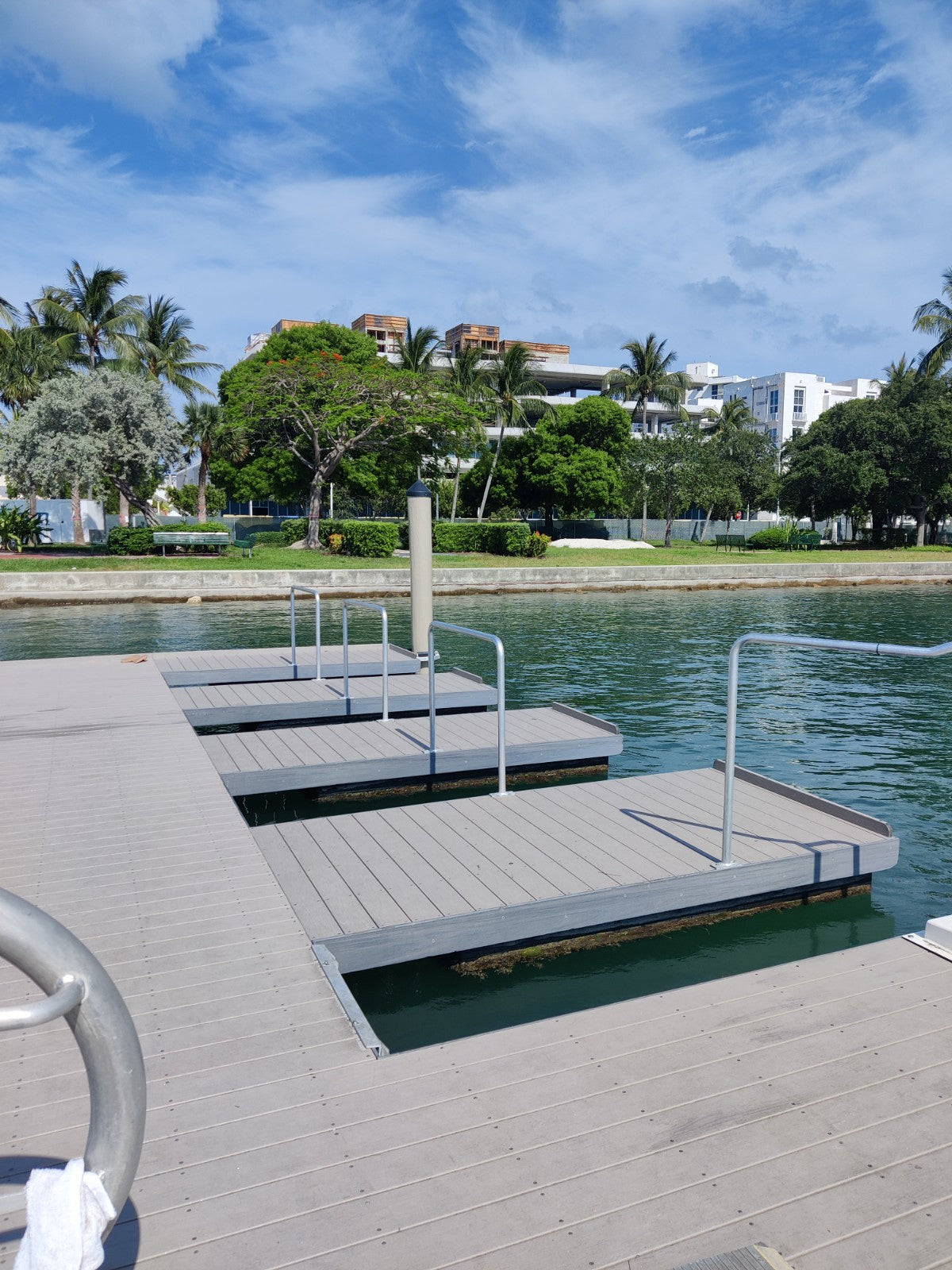 THE BEST PLACE TO LAUNCH YOUR PADDLE BOARD IN MIAMI BEACH – Paddle Bracket